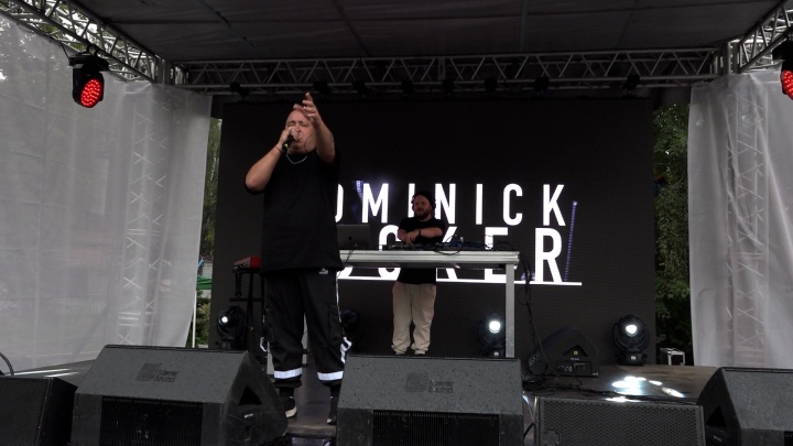 Доминик Джокер и Mia Boyka поздравили химчан с Днем города